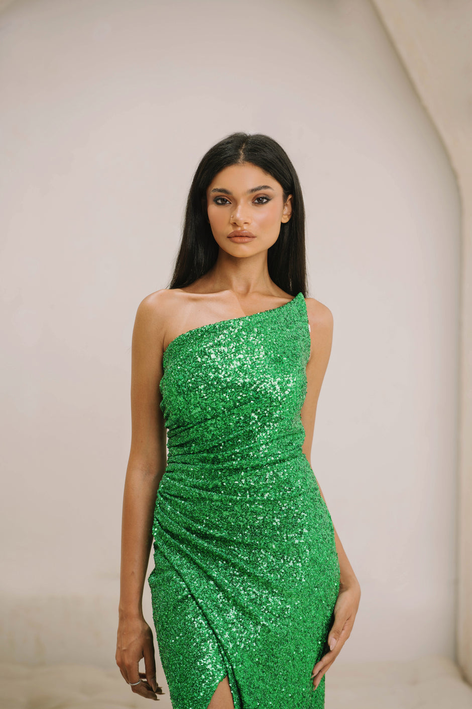 ALL DRESSES – Posh Hire